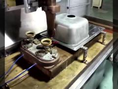 Cadena de producción de acero inoxidable del fregadero de la máquina de la soldadura continua del balanceo del fregadero 50KVA