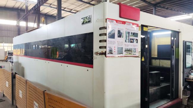 Laser Cutting Machine