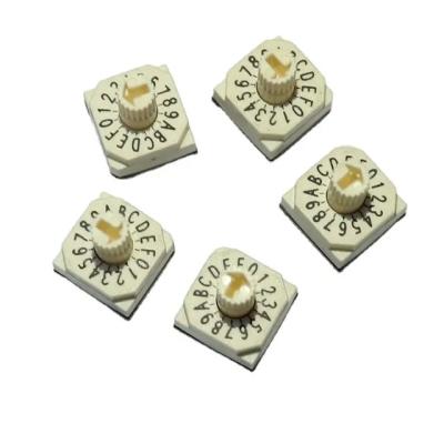 中国 PHC-16 10x10 16pin 3x3のバット ハンドル スイッチ肯定的なコード回転式コーディング 販売のため