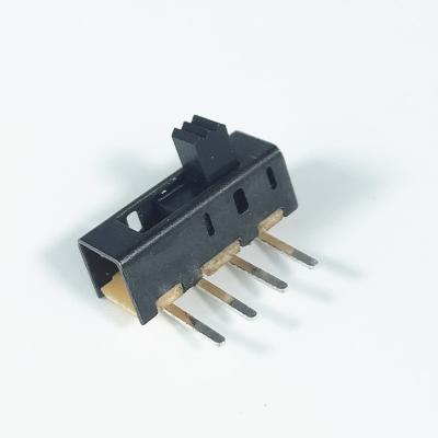 Cina 4 Pin Right Angle Interruptor On fuori dall'interruttore basculante DC50V 0.5A senza linguette della lega per saldatura in vendita