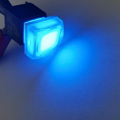 中国 15x15mm RGB SPSTはキオスクのための押しボタンスイッチを照らした 販売のため