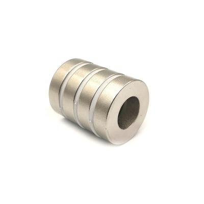 China Radiaal Georiënteerd Ring Magnet XG20 XG18 van HSMAG Permanente Magneetring Te koop