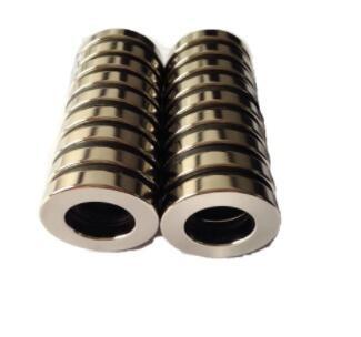 China Met een laag bedekte SmCo Ring Magnet Sm 2Co17 Super Sterke de Zeldzame aardemagneten van HSMAG Goud Te koop