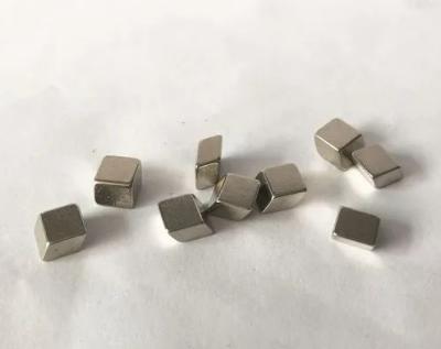 China A corrosão magnética dos cubos do cobalto do Samarium da terra rara do quadrado de HSMAG impermeabiliza 10mm à venda