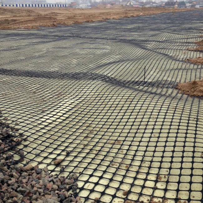 Chuangwan Road Construction Material PP Pet Biaxial Geogrid for Soil Stabilization