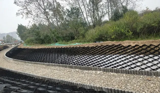 HDPE Geocell Gravel Grid 50mm ASTM Standard Textured Smooth Surface Plastic Geocell