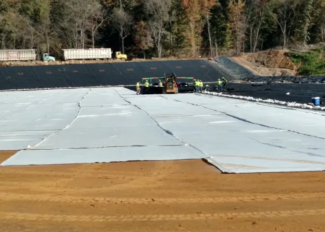 Geosynthetic Clay Liner for Drainage and Separation
