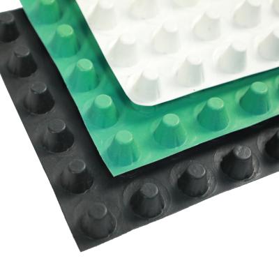 China Hdpe Plastic Dimpled Drainage Membrane 800g In Construction Projects for sale