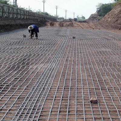 중국 Steel Plastic Geogrid For Stabilized Gravel Surface Subgrade And Reinforcement Net 판매용