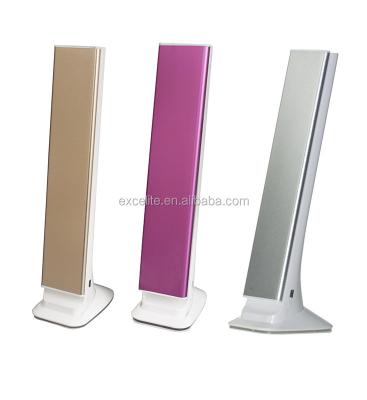Cina Modern Folding Table Light LED Table Lamp With Calendar in vendita