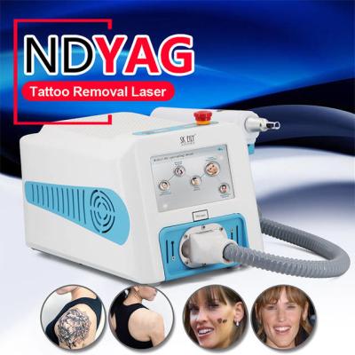 China Schönheit Nd YAG Laser-Tätowierungs-Abbau-Maschine 532nm 1064nm 1320nm zu verkaufen