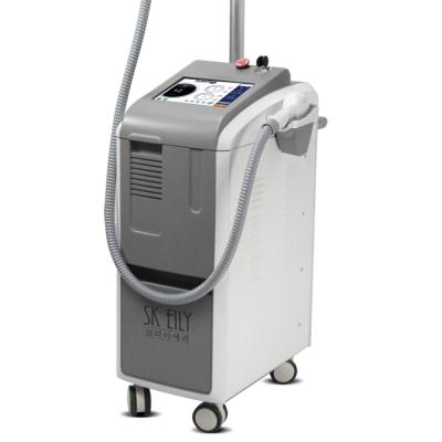 Chine La machine d'épilation de laser de diode de 1200W la meilleur marché 808NM 808 810 nanomètre à vendre