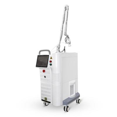 Cina Macchina frazionaria del laser di CO2 di rimozione del tatuaggio del CE per Gynae in vendita