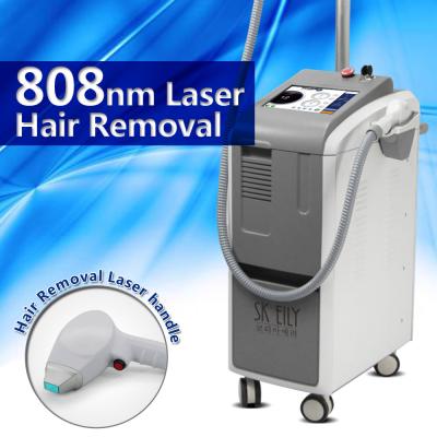 中国 808Nm 10HZ繊維レーザーの毛の取り外し機械技術的な冷却 販売のため