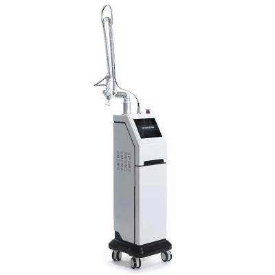 Κίνα Κλασματική μηχανή λέιζερ του CO2 Antiwrinkle για την αφαίρεση σημαδιών προς πώληση