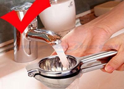 China Stainless Steel Lemon Squeezer Juicer , Lemon Lime Squeezer Citrus Press Juicer for sale