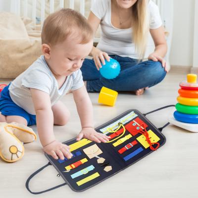 Cina Felt Busy Board Montessori Toys for Toddler, Montessori Educational Busy playboard with latches in vendita