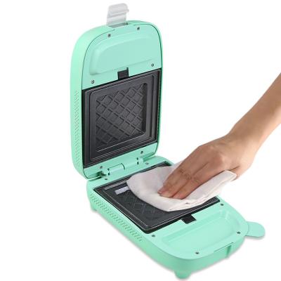 Cina 600w Electric Printing Sandwich Waffle Toaster Egg Microfiber 3 Plates Maker in vendita