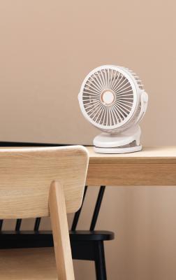 Cina Clip Up Desktop Fans For Personal Space / Home Cooling Fans Portable Clip in vendita