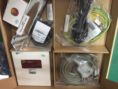 China Máquina do eletrocardiograma dos canais ECG dos instrumentos doze do exame físico de Digitas à venda