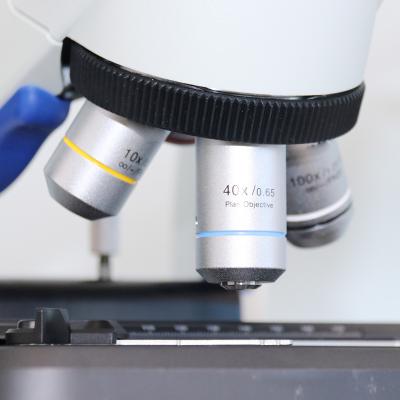 China preço de fábrica de alta qualidade para o microscópio biológico médico de Digitas CX23 para o laboratório à venda