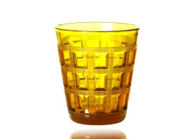 Cina La mano ha premuto i bicchieri verdi dei di vetro del whiskey 280ml e senza piombo solidi colorati solidi in vendita