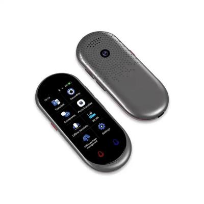 Cina Z8 Latest Voice Translator Offline Language Speaking Translator 137 Languages Mini 3.1inch Talking Device in vendita