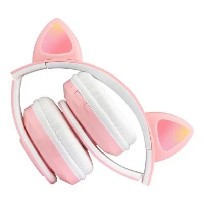 Cina Hot Sale Cat Ear B39 LED Headphones Bt 5.0 Headsets in vendita