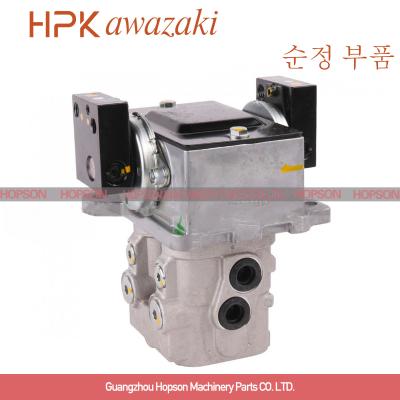 Cina Escavatore Foot Pedal Valve di Hitachi 1024384 1024224 1022441 per ZAX240-3 ZAX330-3 in vendita