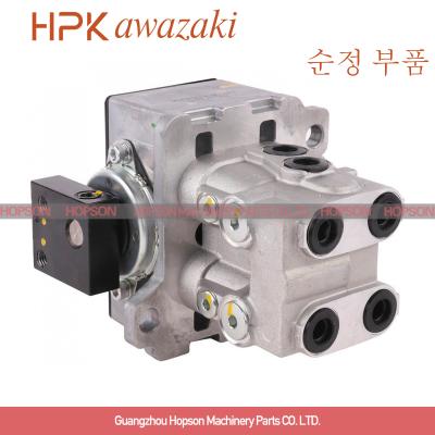 Cina Escavatore Foot Pedal Valve di Hitachi 1024384 1024224 1022441 per ZAX240-3 ZAX330-3 in vendita
