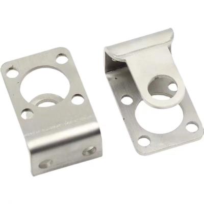 Cina servizi di piegamento delle parti del metallo di CNC di 2mm che timbrano laser che taglia piegamento della lamiera sottile di precisione in vendita