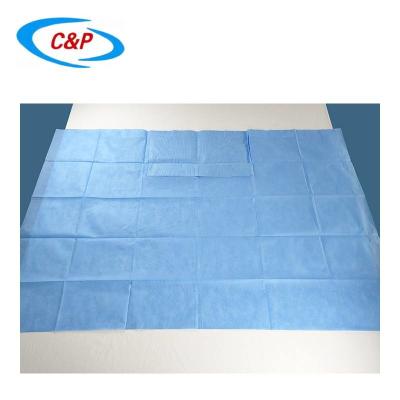 Cina Disposable Nonwoven baby delivery Towel Drape Pack Per la cura dei neonati in vendita