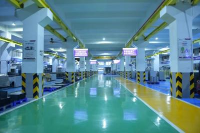China Gebruik in de industrie 2298x1398x1600 Grootte Olievrij Waterglijdend VSD-schroefluchtcompressor Te koop