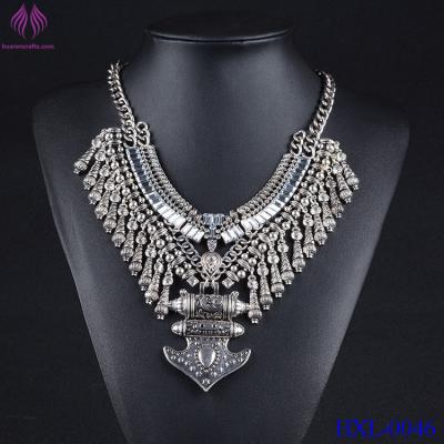 China Luxury Crystal Pendant Choker Chunky Bib Statement Exaggerated Collar Necklace for sale