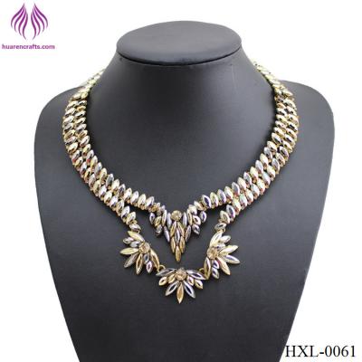 China Pendant Chain Crystal Choker Chunky bib Statement Necklace women Jewelry Fashion for sale