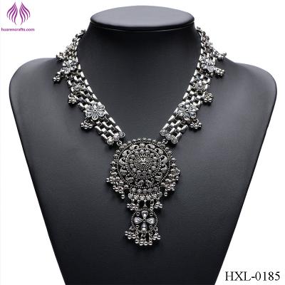 China China wholesale big bib short bohemia necklace for sale