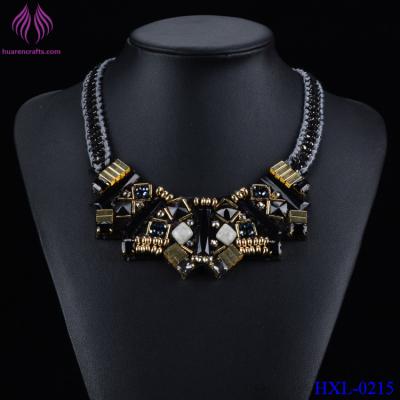 China Fashion Crystal Choker Chunky Statement Bib Geometry Pendant Necklace Jewelry for sale