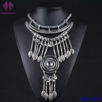 China Vintage Ethnic Tribal Silver Chain Collar Choker Statement Pendant Bib Necklace for sale