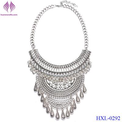 China Fashion Jewelry chunky rivets tassel necklace for sale