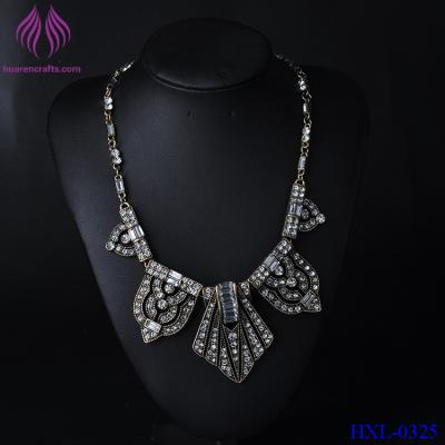 China Fashion wholesale chunky statement necklace in china for sale