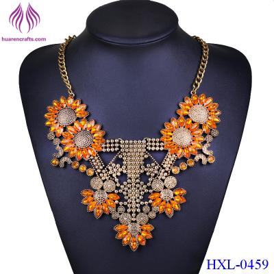 China Fashion Charm color stone Statement Bib Necklace Party Jewelry sun Flower Choker for sale