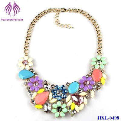 China Fashion Jewelry Pendant resin bead Choker Chunky flower Statement Charm Bib Necklace for sale