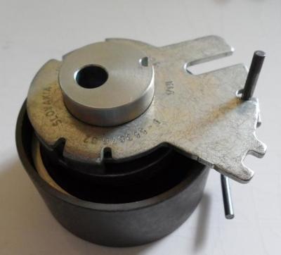 Cina Parti per autoveicoli Pulley di tensione, frizione di imbracatura, cuscinetto hub, cuscinetto con personalizzazione in vendita
