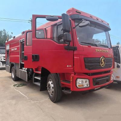 China SHACMAN Fire Truck 4x2 210Hp 300Hp Adjustable Engine Automatic Transmission Fire Vehicle for sale