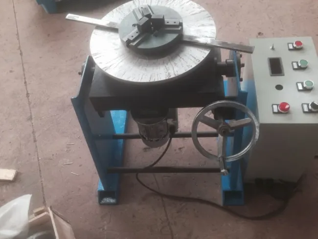Automatic Portable Welding Positioner with Chuck Welding Table