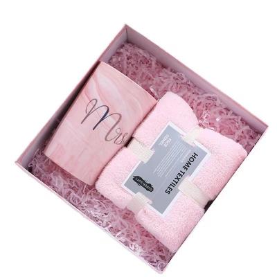 Cina Stampa UV Salone di bellezza Set bancarella regalo per la festa della mamma Relazioni con gli ex studenti / Riunioni di classe in vendita