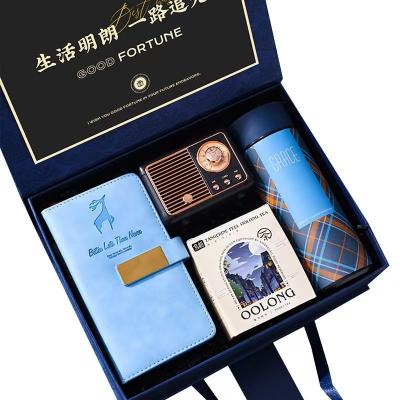 Cina Set regalo aziendale per la festa della mamma per hotel e resort 1 Disegno di stampa grafica a colori in vendita