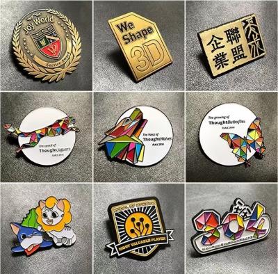 China Custom Cartoon Animation Metal Lapel Pin Badge met zachte en harde glazuurcollectie Te koop