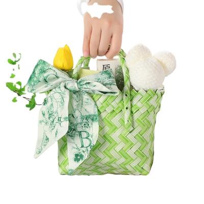 Китай Создание команды облегчило создание роскошных сувениров и творческих наборов подарков на дни рождения сотрудников продается