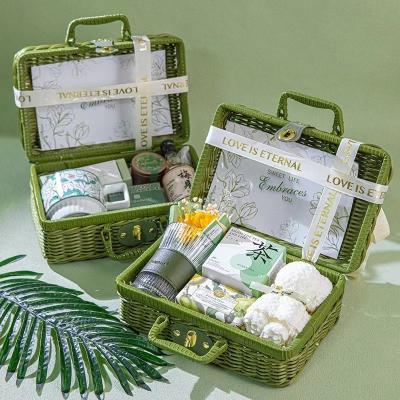 China Grüner Weinkorb Handgeschenk Funktional für Alumni-Beziehungen / Klassentreffen zu verkaufen